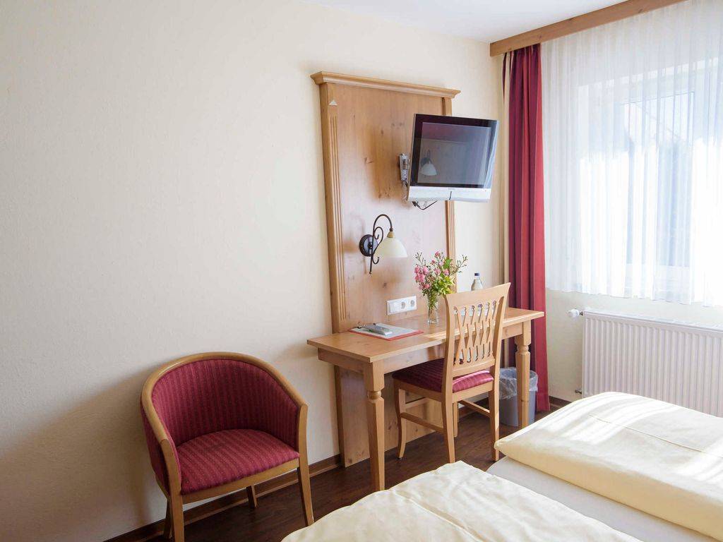 16 M² Hotelli ∙ 2 Vierasta - Friedrichshafen