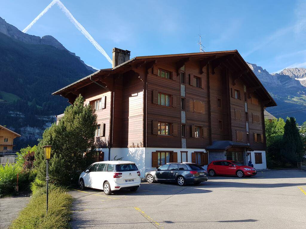 Apartment ∙ 2 Bedrooms ∙ 6 Guests - Champéry