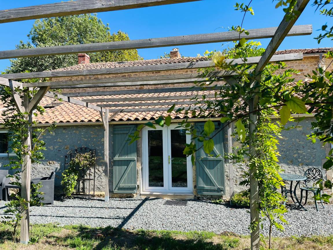 65 M² Huis ∙ 2 Slaapkamers ∙ 5 Gasten - Mervent