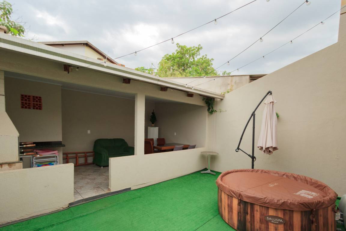 100 M² Casa ∙ 3 Habitaciones ∙ 8 Huéspedes - Londrina