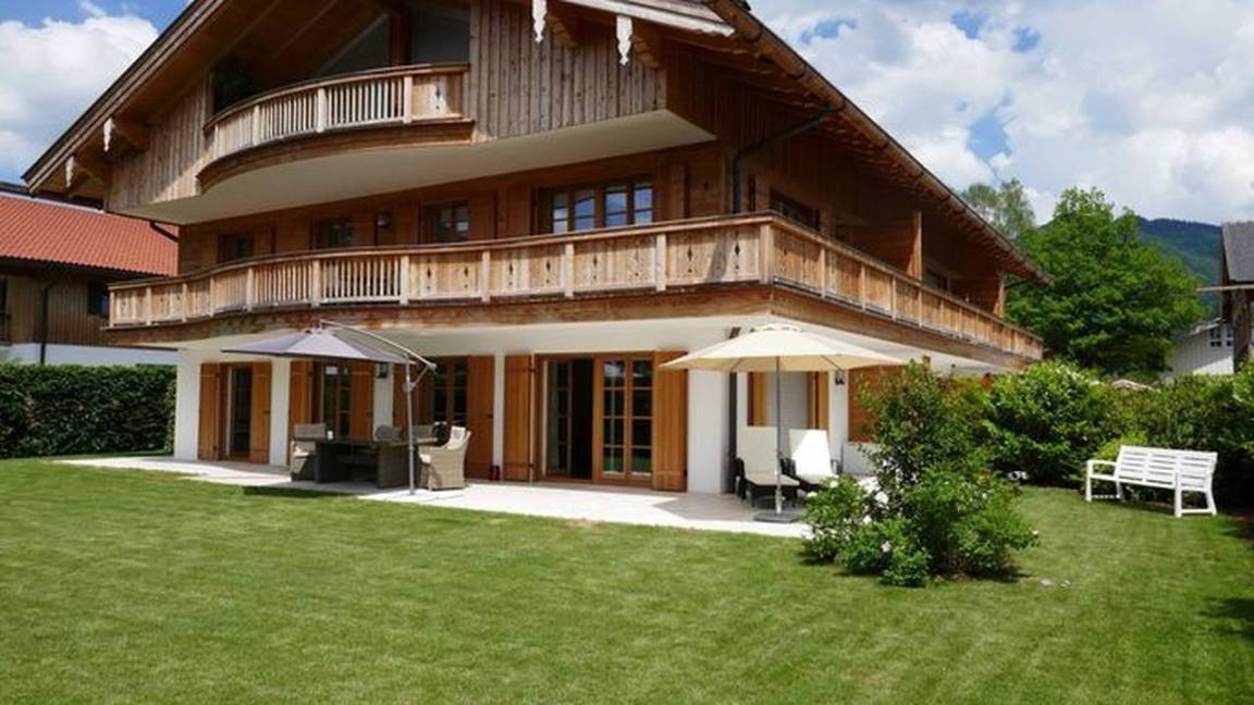 95 M² Ferienwohnung ∙ 2 Schlafzimmer ∙ 4 Gäste - Tegernsee