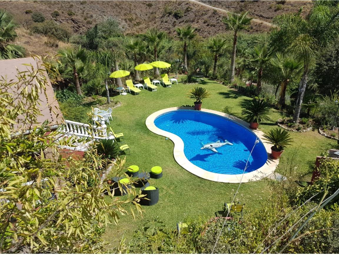236 M² House ∙ 4 Bedrooms ∙ 12 Guests - Costa del Sol