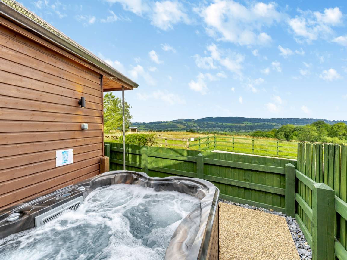 Cottage ∙ 2 Bedrooms ∙ 4 Guests - Welshpool