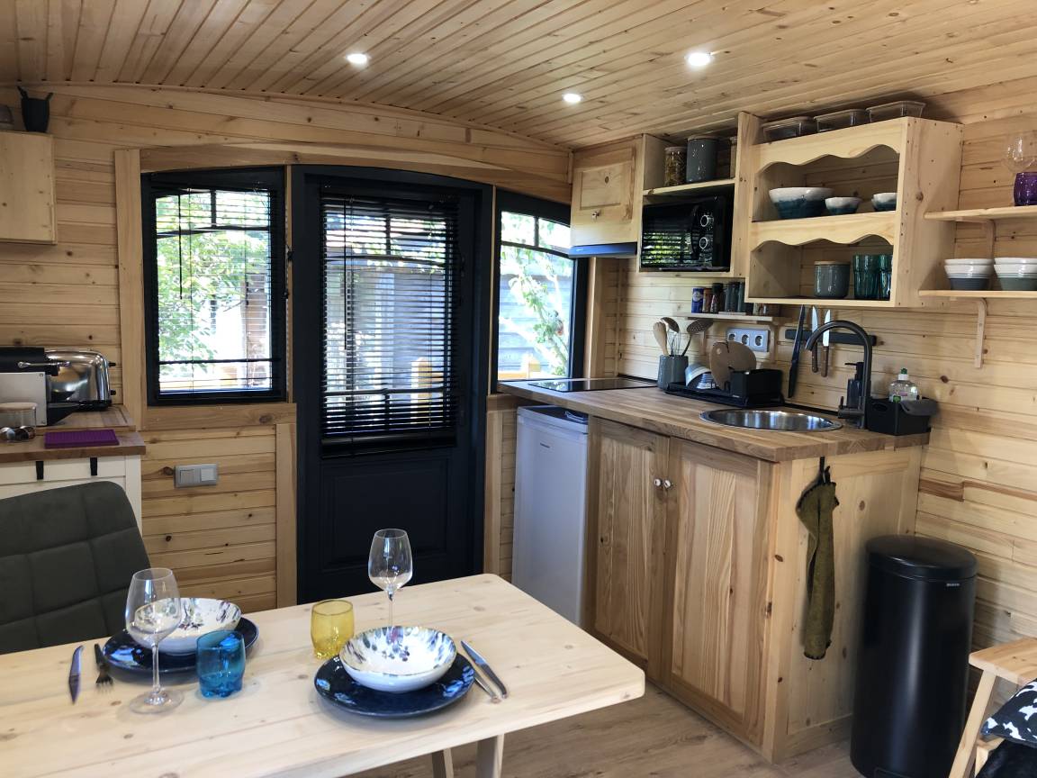 22 M² Chalet ∙ 4 Personnes - Porspoder