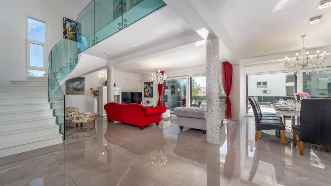 260 M² Appartement ∙ 5 Chambres ∙ 10 Personnes - Šibenik