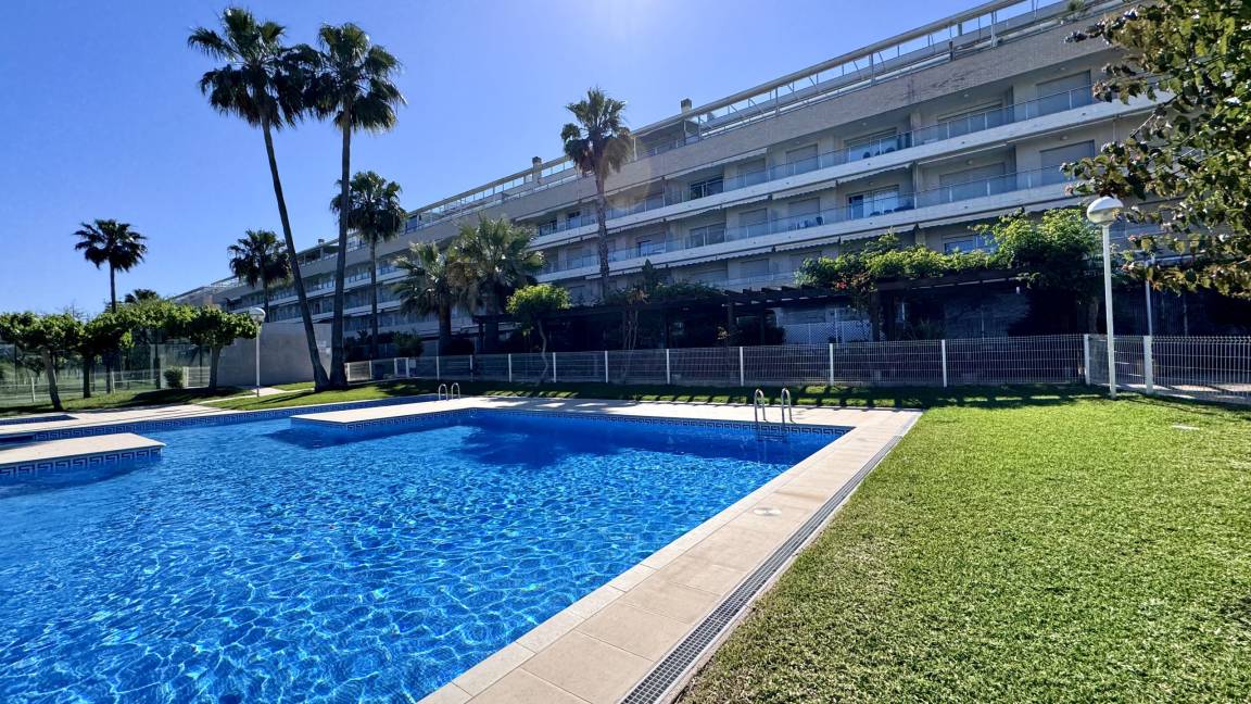 79 M² Apartamento ∙ 2 Habitaciones ∙ 4 Huéspedes - Denia