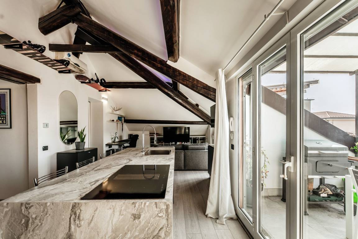 65 M² Apartamento ∙ 1 Habitación ∙ 3 Huéspedes - Como