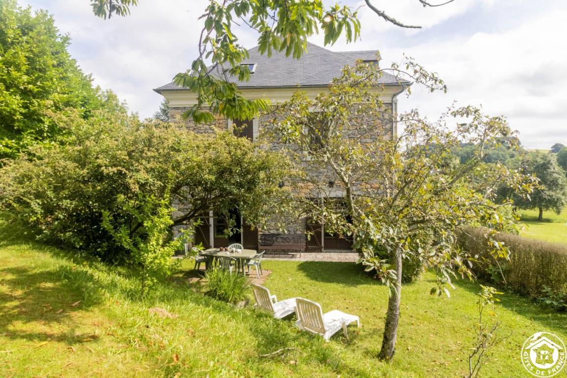 150 M² Gîte ∙ 3 Quartos ∙ 6 Hóspedes - Lourdes