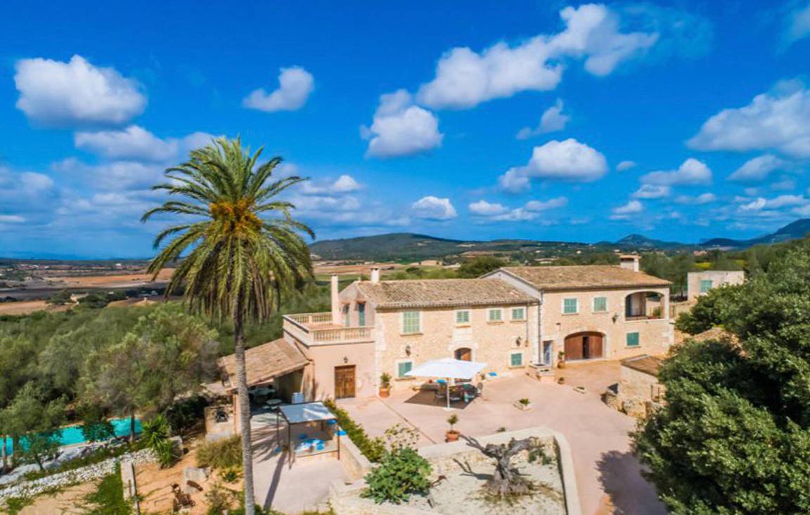 4000 M² Casa ∙ 5 Habitaciones ∙ 10 Huéspedes - Manacor