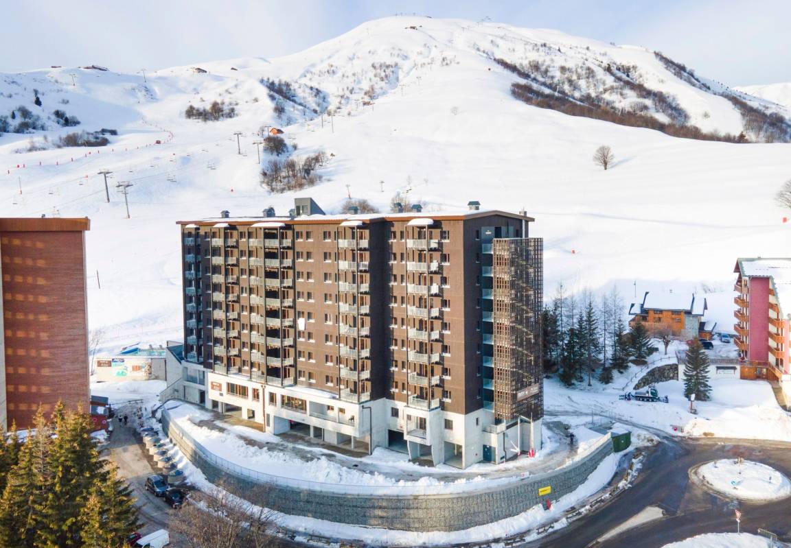 69 M² Huoneisto ∙ 3 Makuuhuonetta ∙ 8 Vierasta - Albiez-Montrond