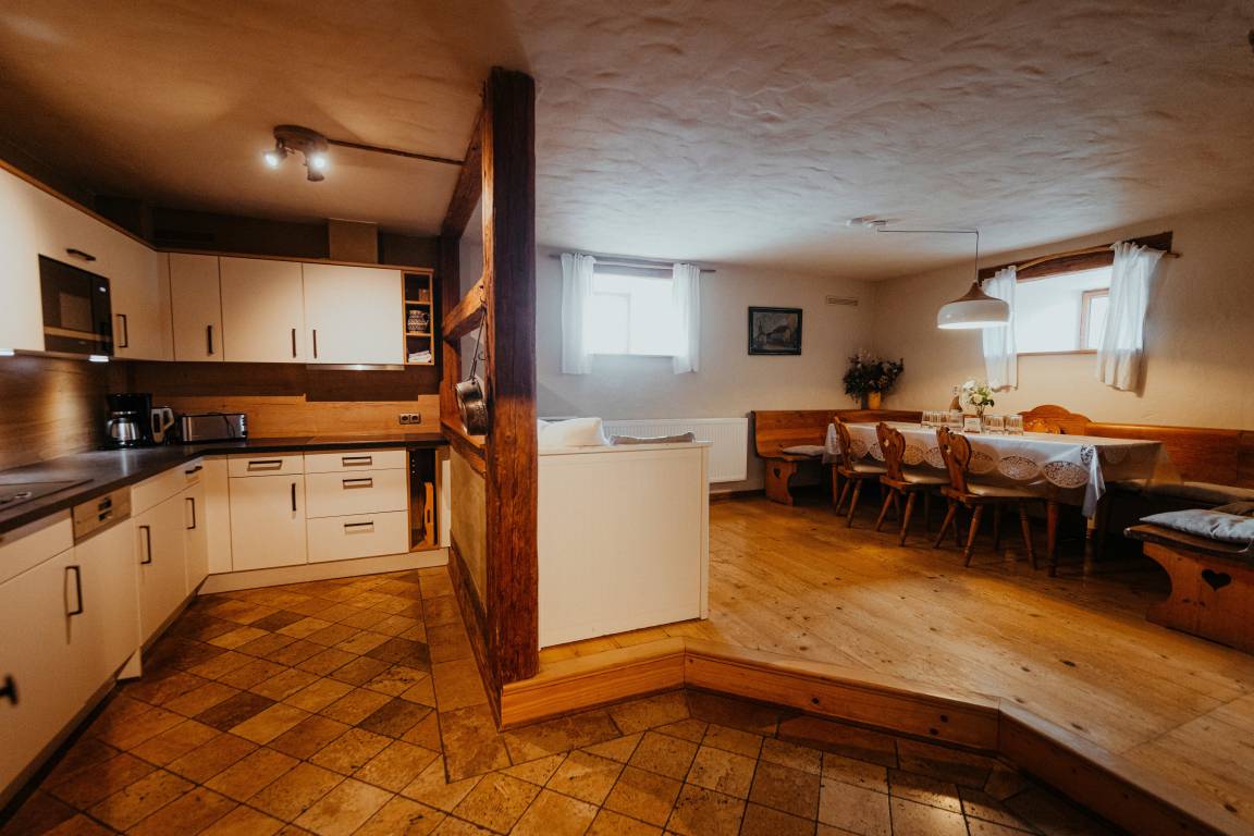 120 M² Ferienwohnung ∙ 3 Schlafzimmer ∙ 8 Gäste - Pößneck