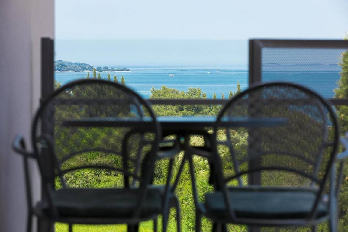 40 M² Appartement ∙ 2 Chambres ∙ 4 Personnes - Pula