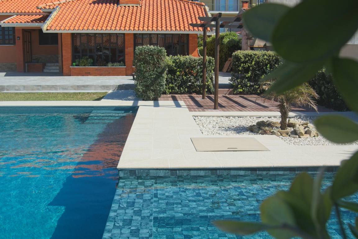 180 M² Maison De Vacances ∙ 4 Chambres ∙ 8 Personnes - Esmoriz