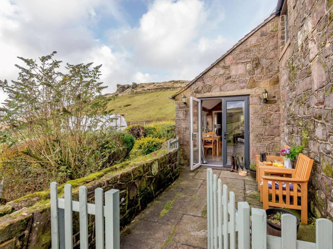 Cottage ∙ 1 Bedroom ∙ 2 Guests - Macclesfield