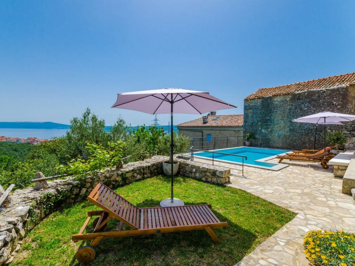 242 M² Maison De Vacances ∙ 1 Chambre ∙ 10 Personnes - Crikvenica