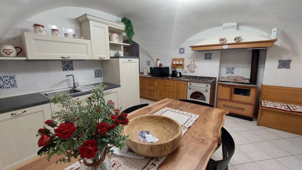 100 M² Apartamento ∙ 3 Habitaciones ∙ 5 Huéspedes - Trento