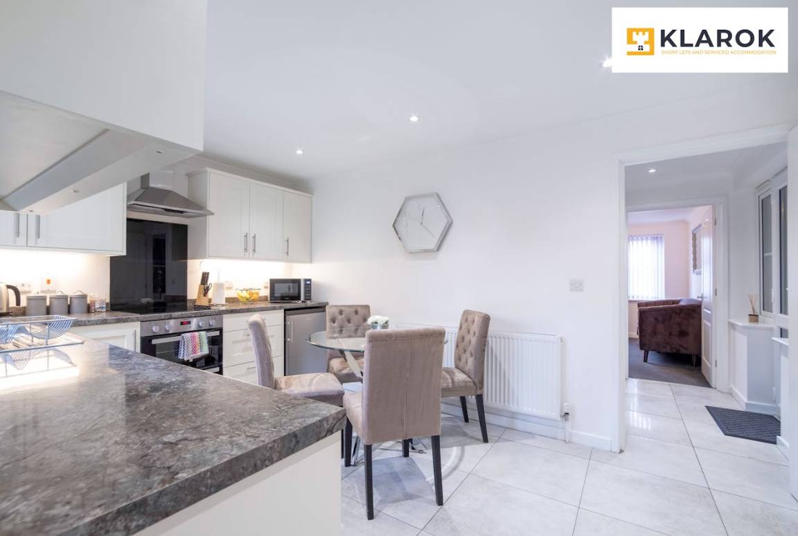 125 M² Maison De Vacances ∙ 4 Chambres ∙ 6 Personnes - Peterborough, Royaume-Uni