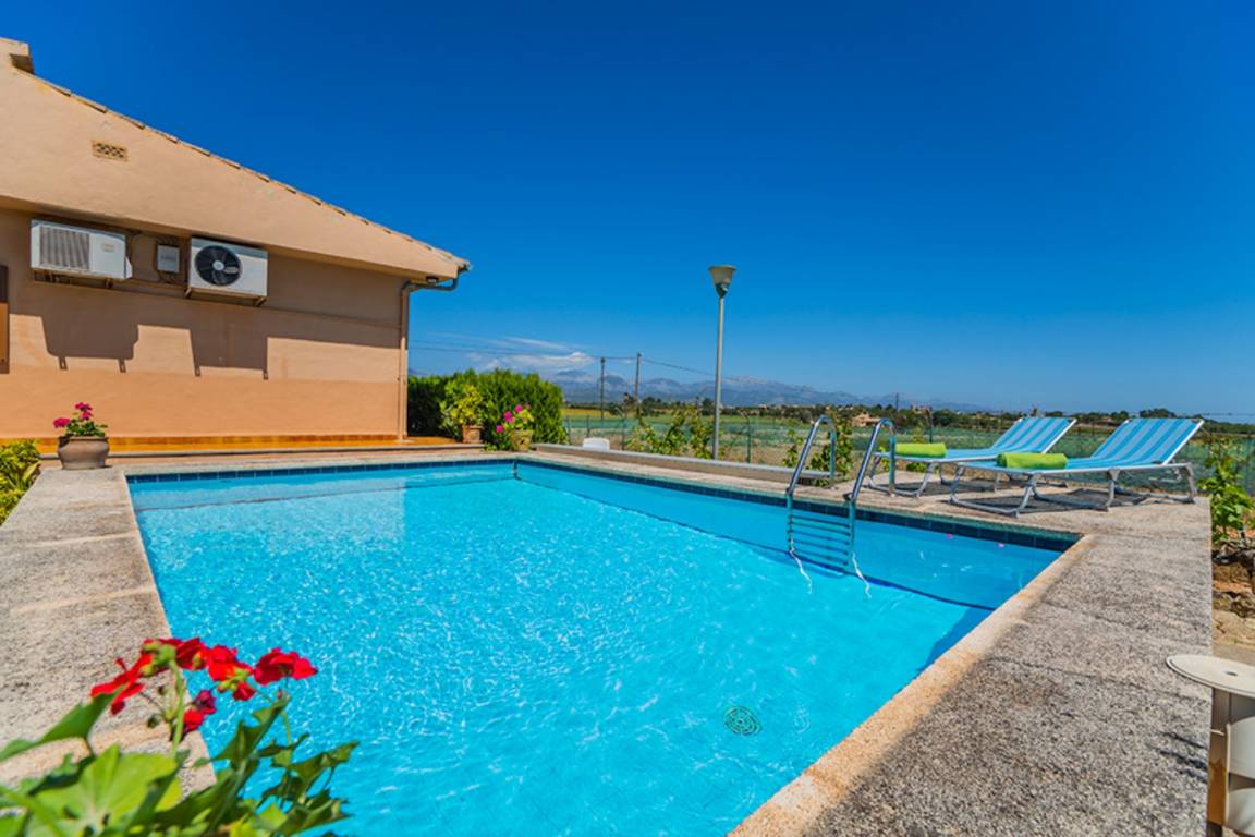 93 M² Ferienhaus ∙ 3 Schlafzimmer ∙ 6 Gäste - Palma