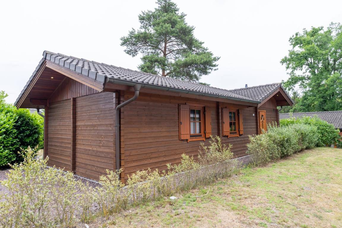 Bungalow ∙ 3 Habitaciones ∙ 6 Huéspedes - Brunssum