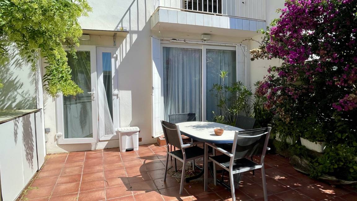 58 M² House ∙ 3 Bedrooms ∙ 6 Guests - Pals
