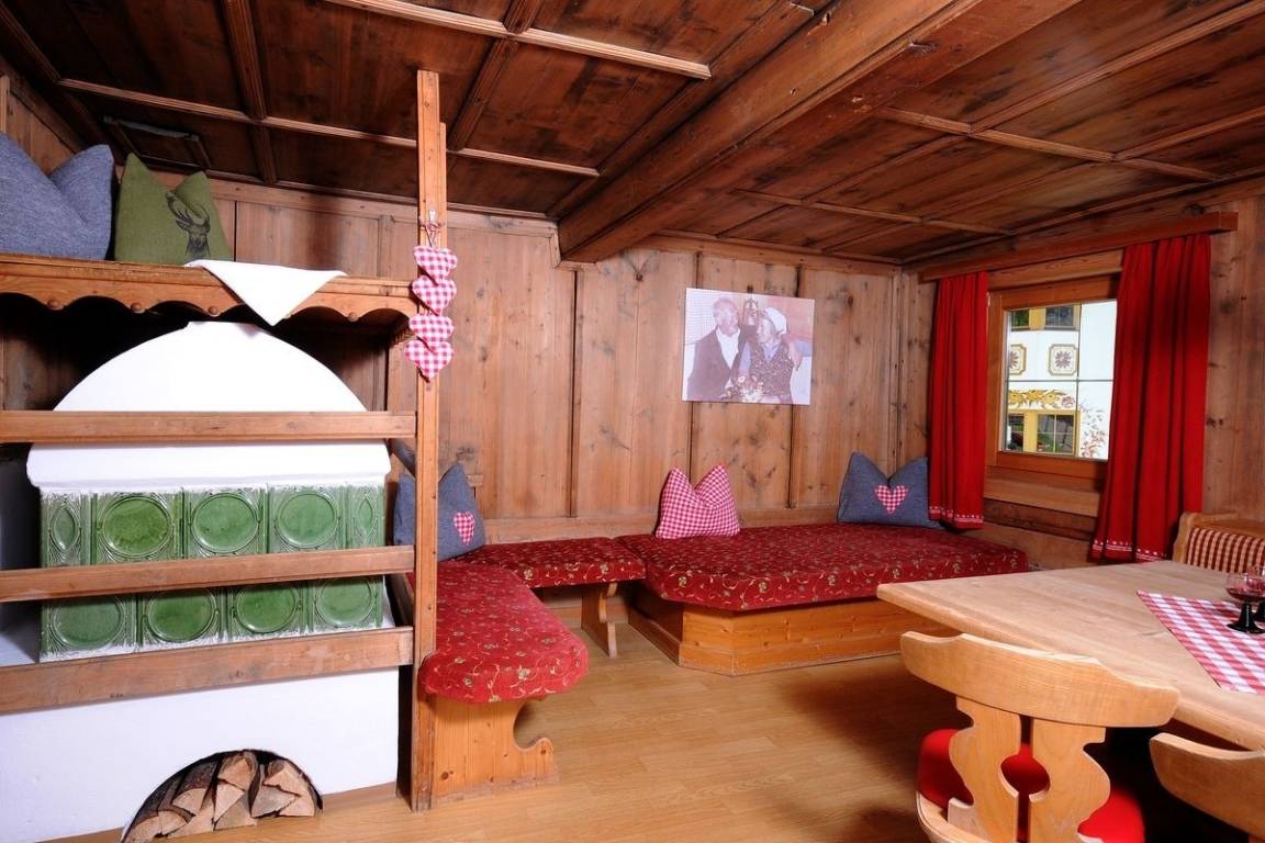 140 M² House ∙ 5 Bedrooms ∙ 12 Guests - Mayrhofen