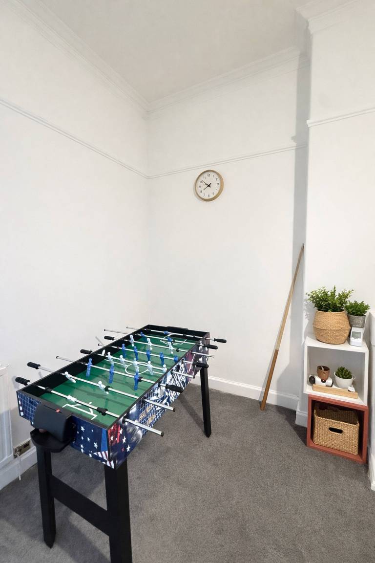 70 M² Huoneisto ∙ 2 Makuuhuonetta ∙ 6 Vierasta - Edinburgh