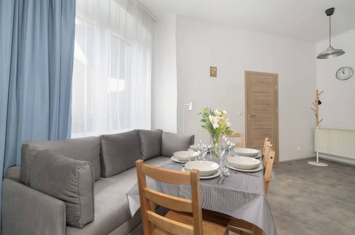 Apartment ∙ 2 Bedrooms ∙ 6 Guests - Poznań