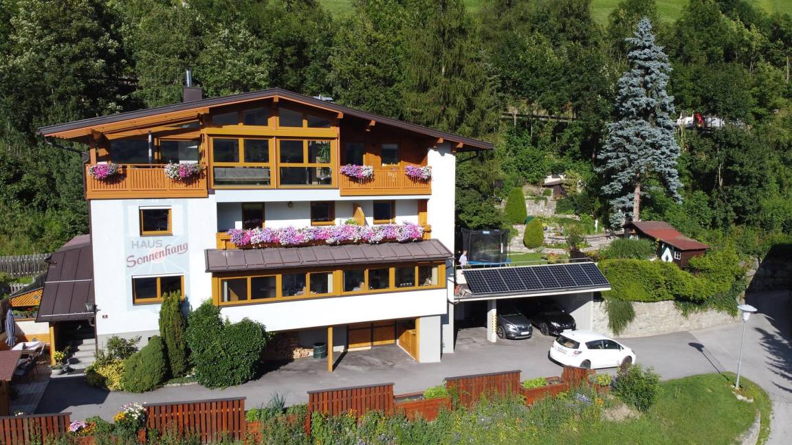 55 M² Ferienwohnung ∙ 1 Schlafzimmer ∙ 4 Gäste - Matrei in Osttirol