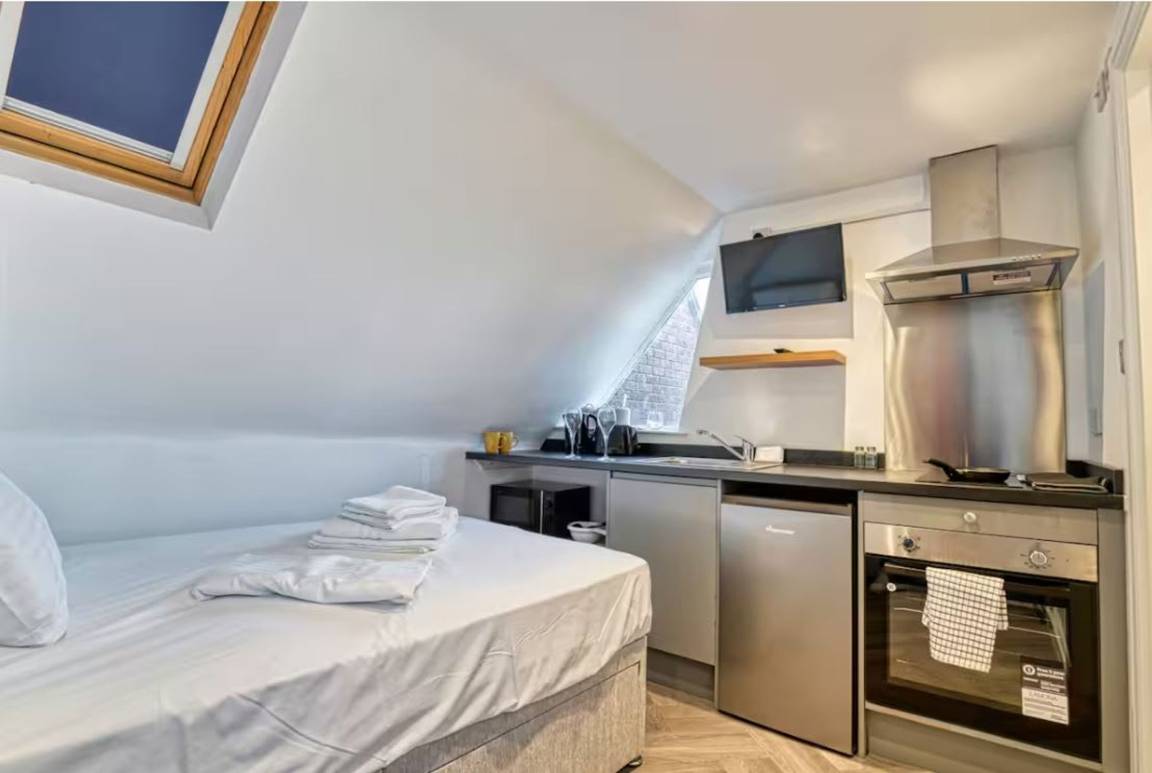 Ferienwohnung ∙ 1 Schlafzimmer ∙ 2 Gäste - Worcester