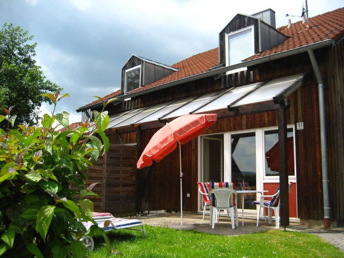 70 M² Ferienhaus ∙ 2 Schlafzimmer ∙ 6 Gäste - Zandt