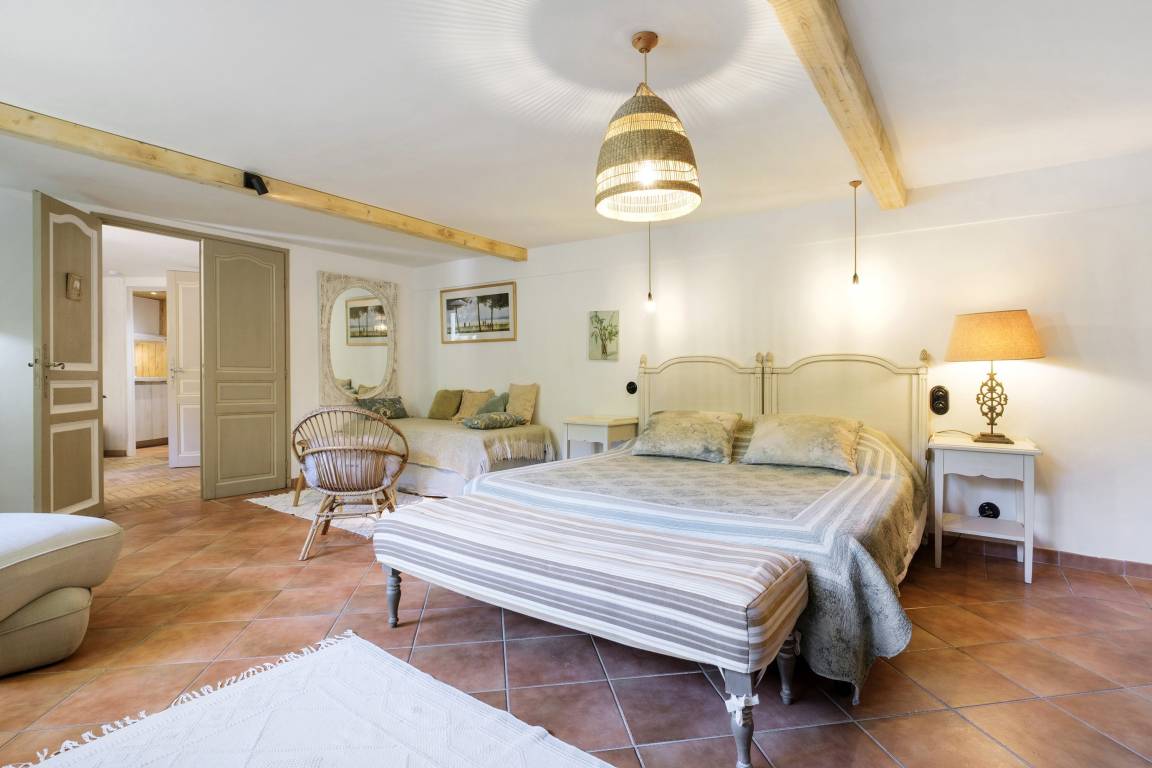 70 M² Ferienwohnung ∙ 1 Schlafzimmer ∙ 3 Gäste - Tourrettes-sur-Loup
