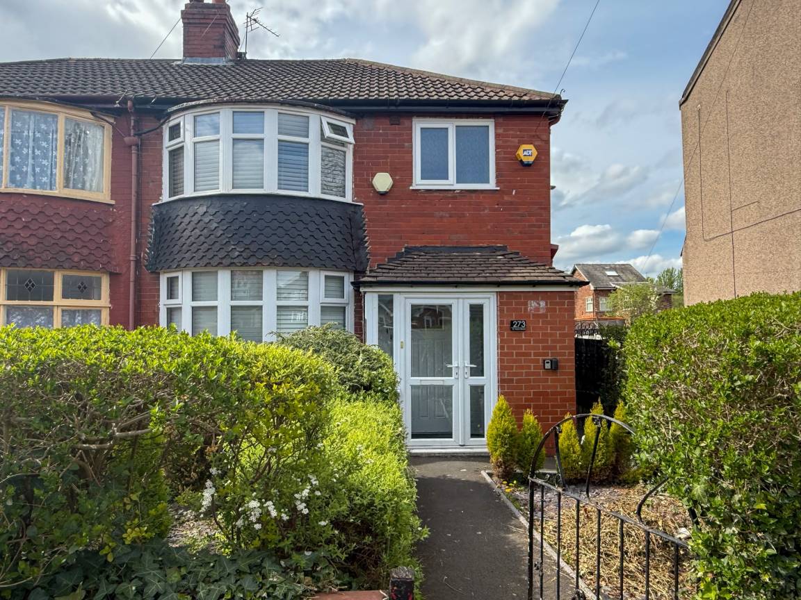90 M² House ∙ 4 Bedrooms ∙ 7 Guests - Manchester
