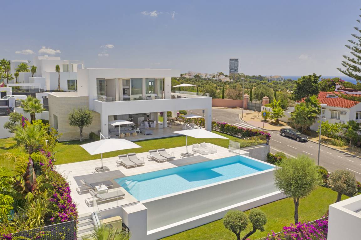 210 M² Villa ∙ 4 Camere Da Letto ∙ 9 Ospiti - Marbella