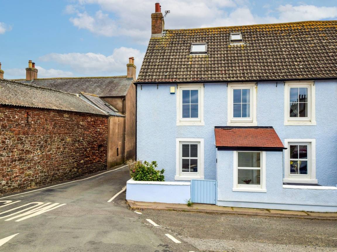 Cottage ∙ 3 Bedrooms ∙ 6 Guests - Silloth