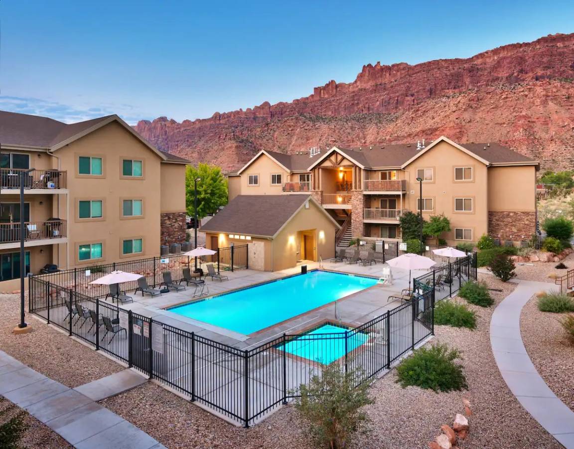 129 M² Condo ∙ 3 Bedrooms ∙ 8 Guests - Moab, UT