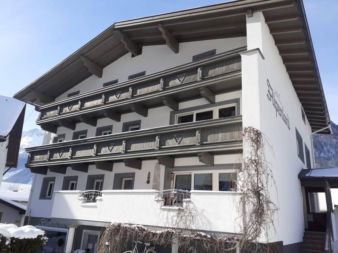Hotel ∙ 1 Bedroom ∙ 2 Guests - Längenfeld