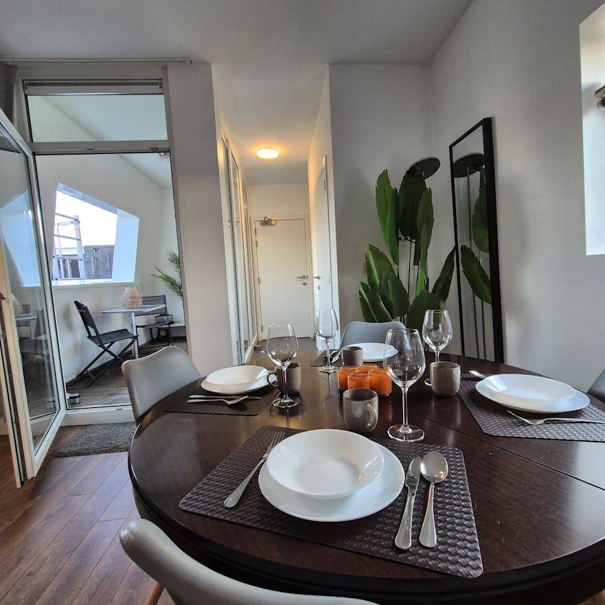 55 M² Ferienwohnung ∙ 1 Schlafzimmer ∙ 2 Gäste - Antwerpen