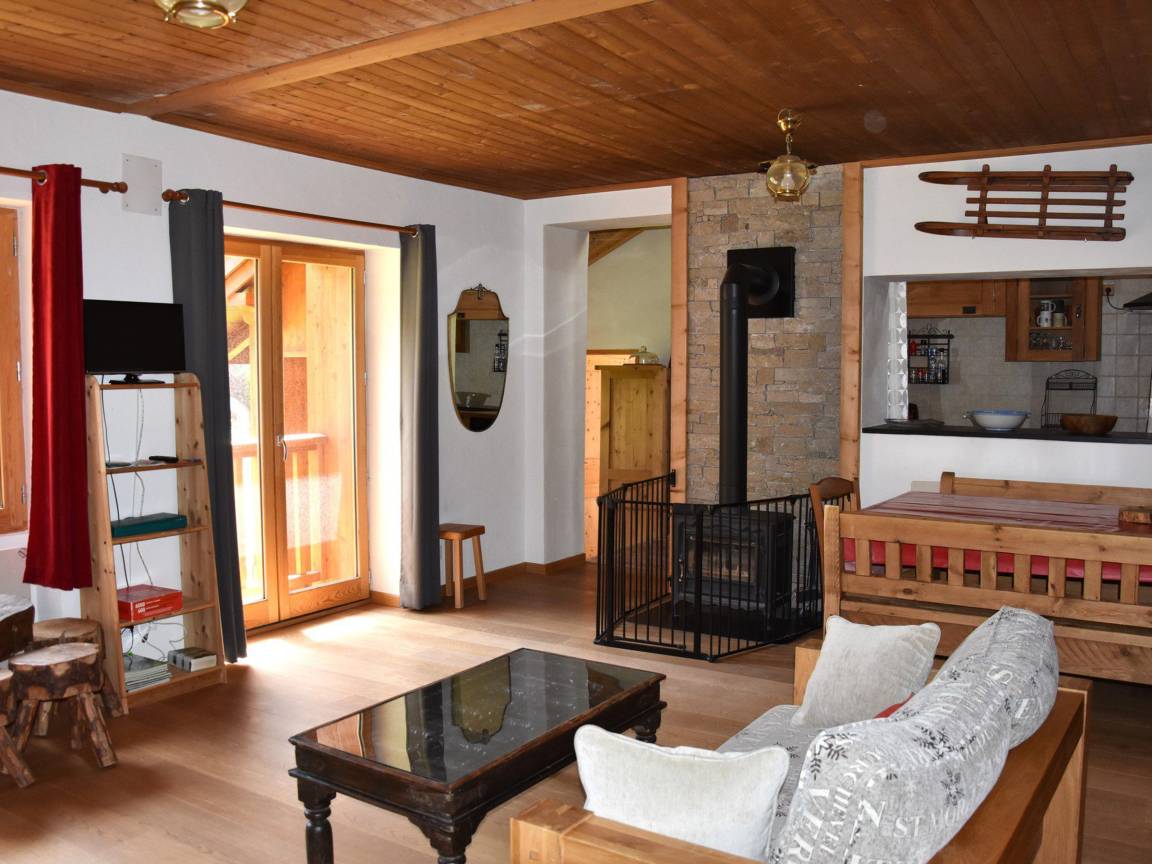 80 M² Chalet ∙ 2 Chambres ∙ 6 Personnes - Champagny-en-Vanoise