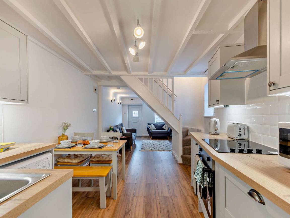 Cottage ∙ 2 Bedrooms ∙ 4 Guests - Shaldon