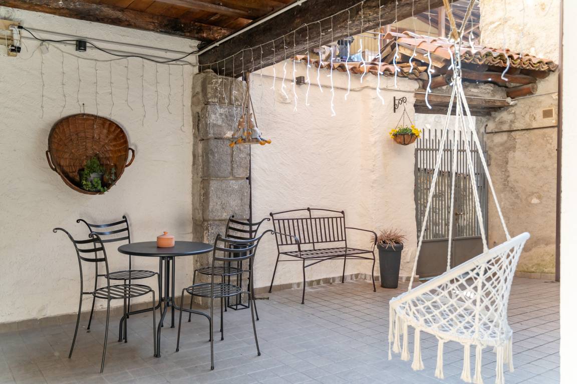70 M² Appartamento Vacanza ∙ 2 Camere Da Letto ∙ 6 Ospiti - Lecco