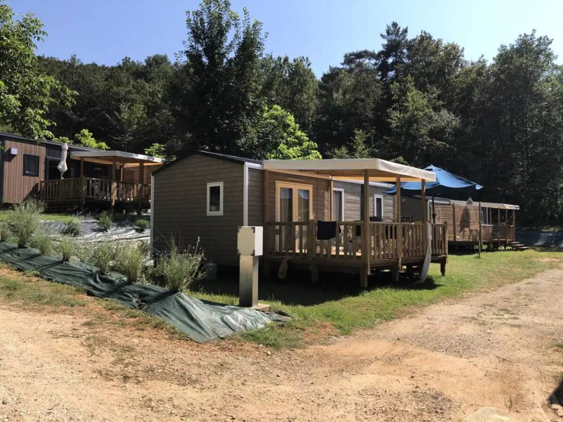 30 M² Caravan ∙ 2 Bedrooms ∙ 4 Guests - Les Eyzies-de-Tayac-Sireuil