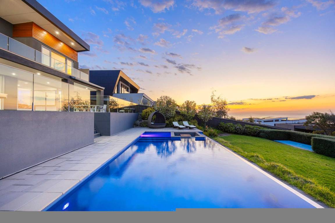 House ∙ 5 Bedrooms ∙ 14 Guests - Mount Martha