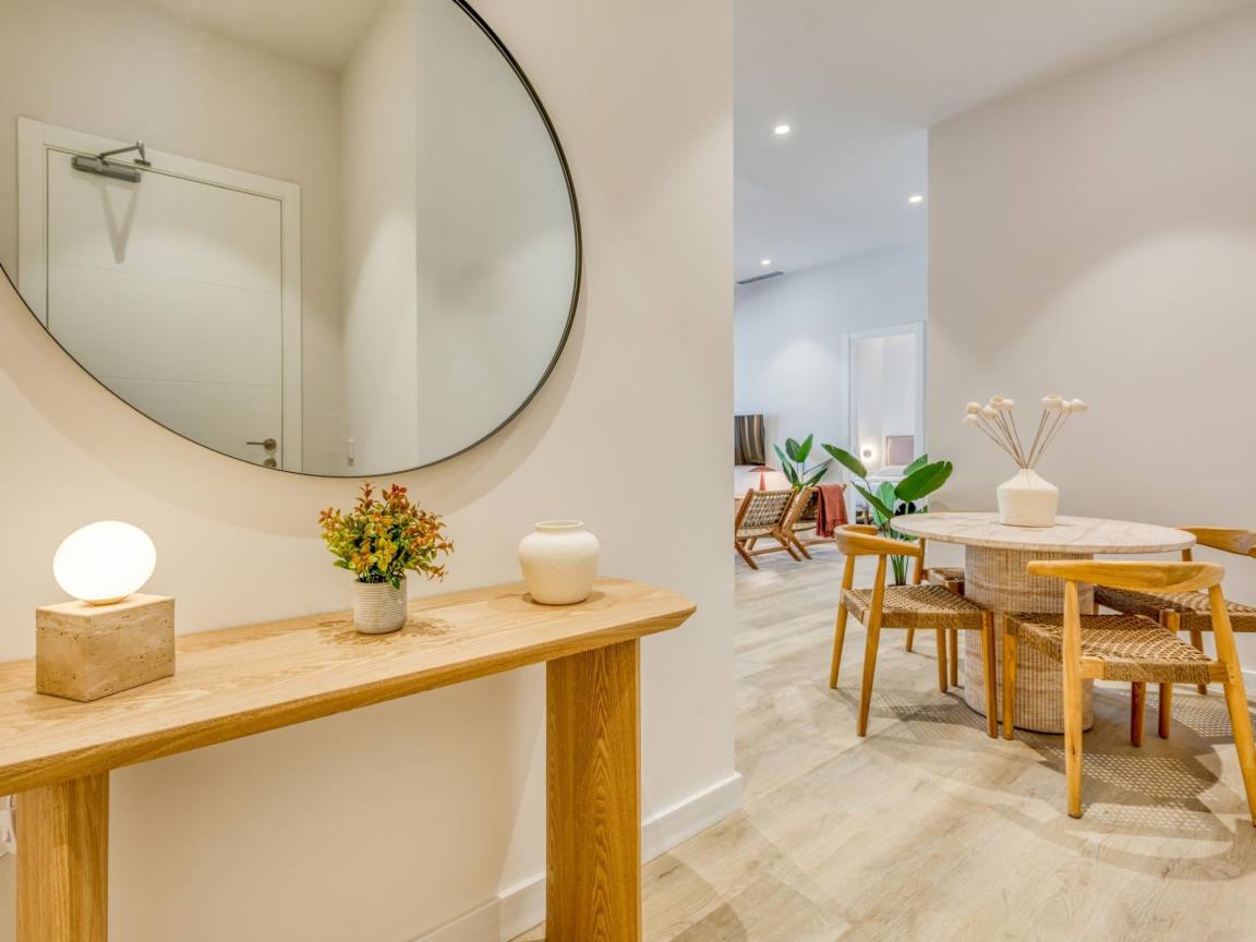 60 M² Ferienwohnung ∙ 2 Schlafzimmer ∙ 6 Gäste - Estepona