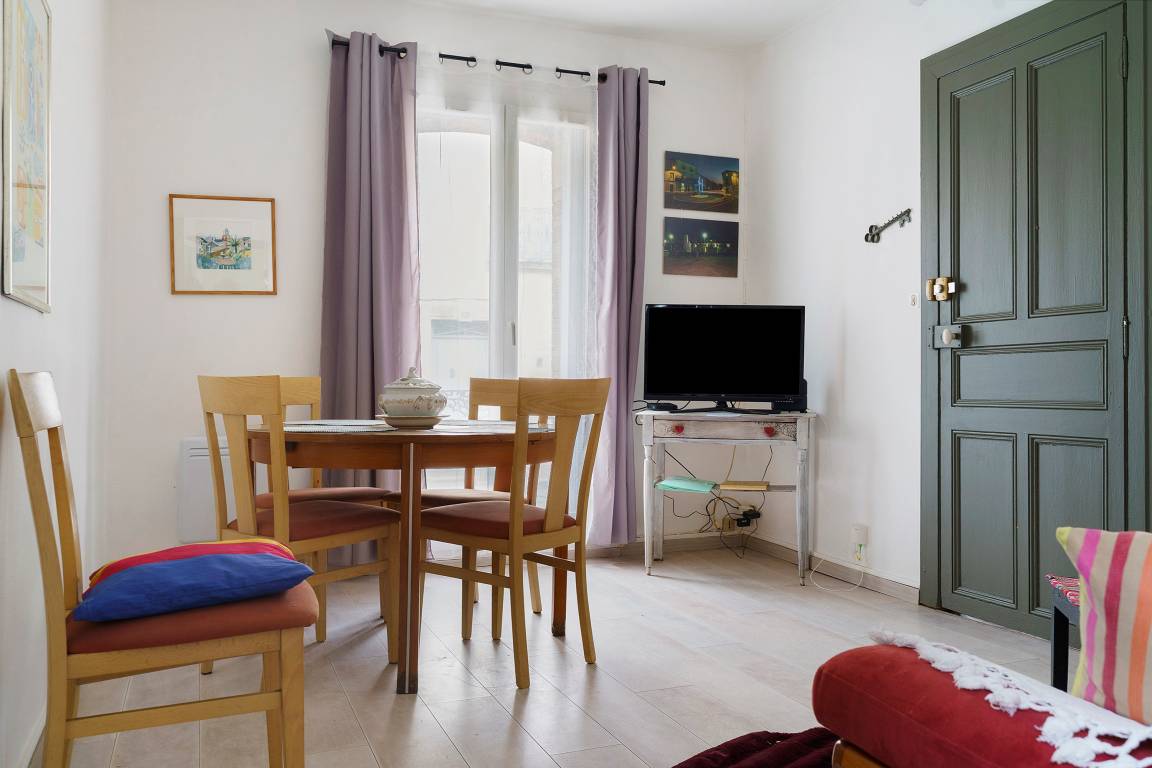 70 M² Appartement ∙ 2 Chambres ∙ 4 Personnes - Bédarieux