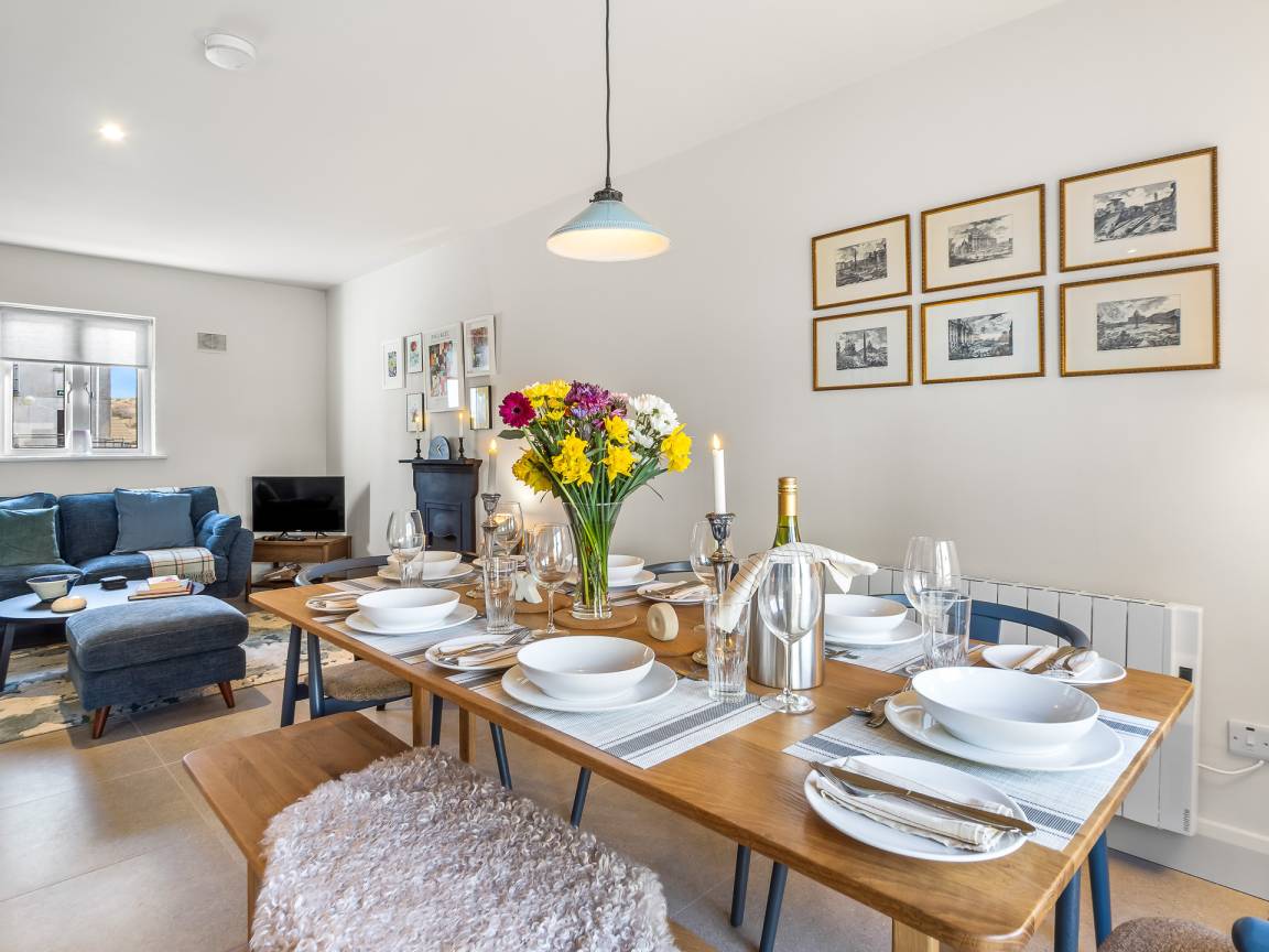 102 M² House ∙ 3 Bedrooms ∙ 6 Guests - Clifden