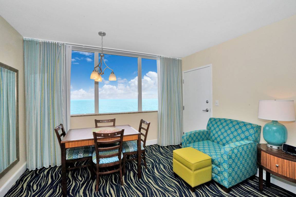 Studio Flat ∙ 1 Bedroom ∙ 2 Guests - Hollywood, FL