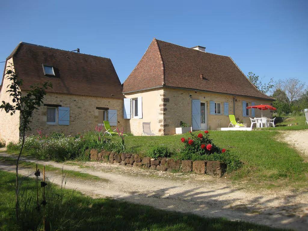 88 M² Gîte ∙ 2 Chambres ∙ 4 Personnes - Le Bugue