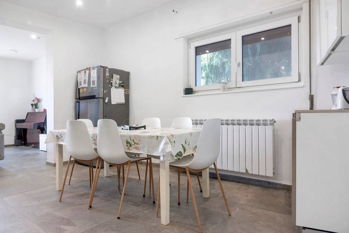 120 M² Vivenda ∙ 3 Quartos ∙ 6 Hóspedes - Varese