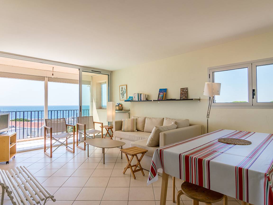 80 M² Ferienwohnung ∙ 2 Schlafzimmer ∙ 6 Gäste - Mèze