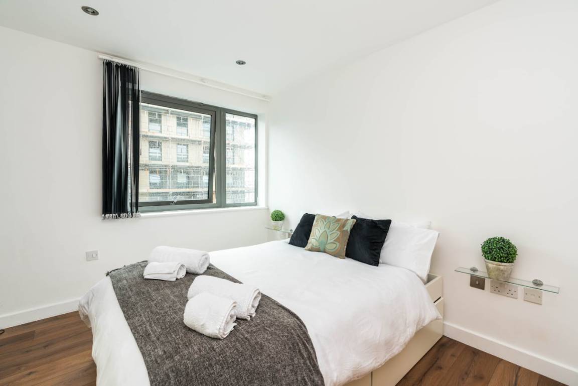 39 M² Apartment ∙ 1 Bedroom ∙ 3 Guests - Harrow